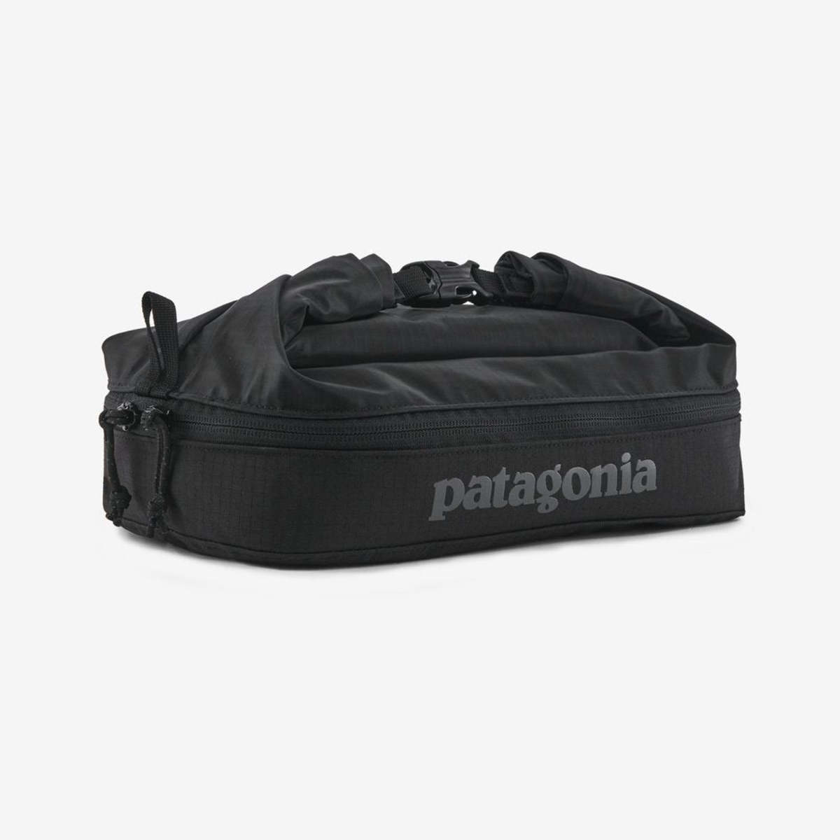 Patagonia Black Hole MLC Cube - Black | Garmentory