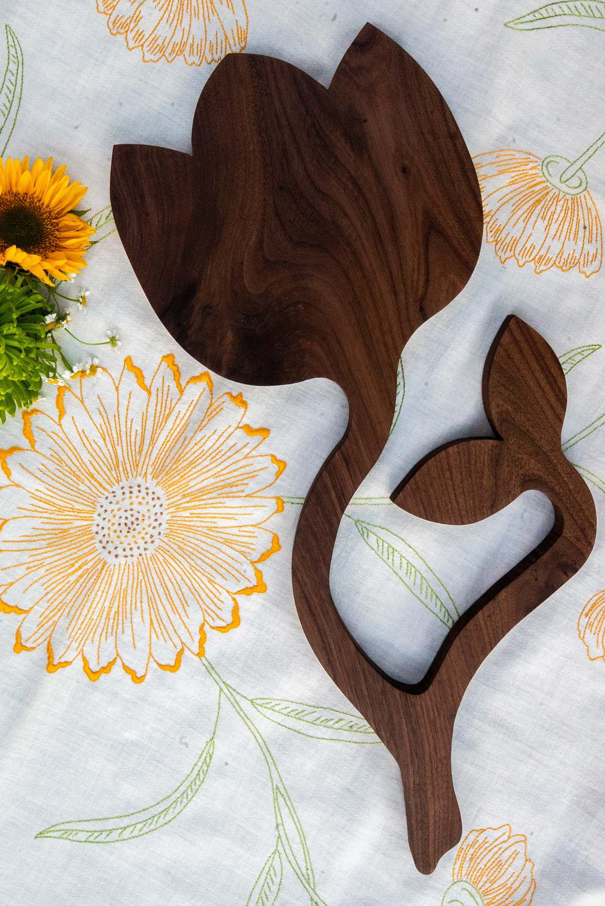 Jess Meany The Leafy Tulip Board | Garmentory